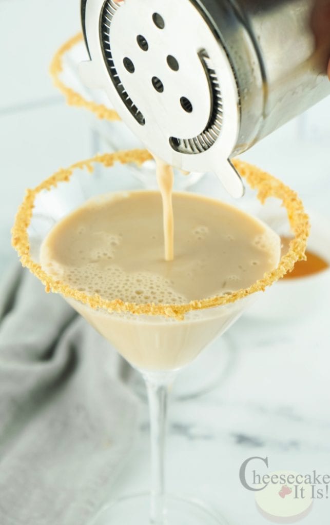 Cheesecake Cocktail Recipe (aka Cheesecake Martini) - Cheesecake It Is!